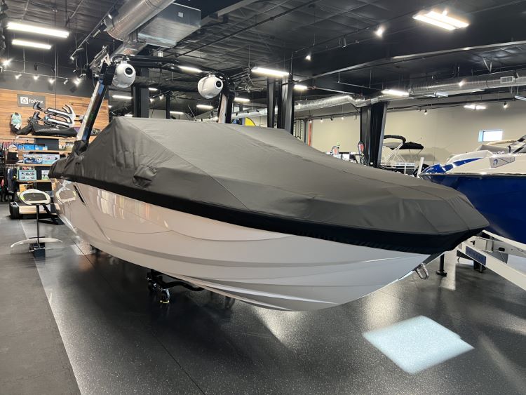 Centurion Ri245 with DropZone Tower and Vented windshield Cinch Cover ...